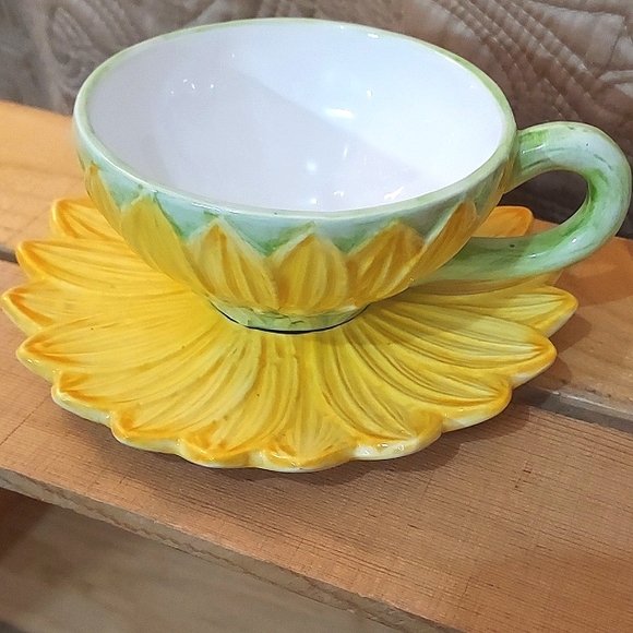 Faience | Kitchen | 2 Sunflower Handpainted Faience Cup Saucer | Poshmark